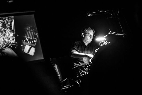 Listen! pres. Diorama | KASERNE-BASEL